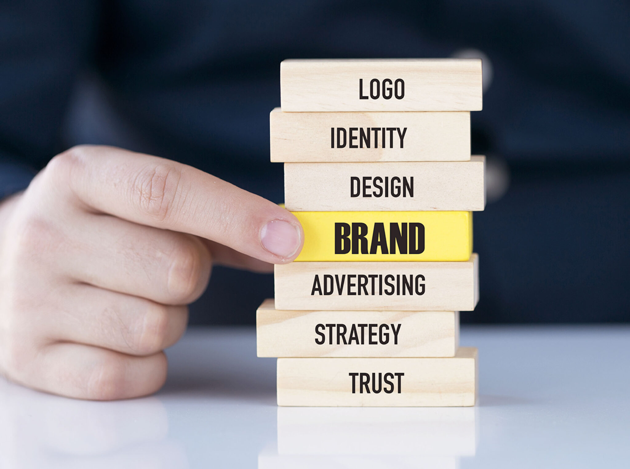 「強いブランド」と「弱いブランド」の違いは何か？ - ブランディング会社｜株式会社チビコ | CHIBICO